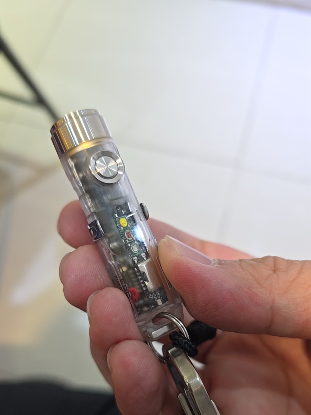 Edc Light RovyVon Aurora A8 Keychain Flashlight - 650 Lumens, USB-C ...