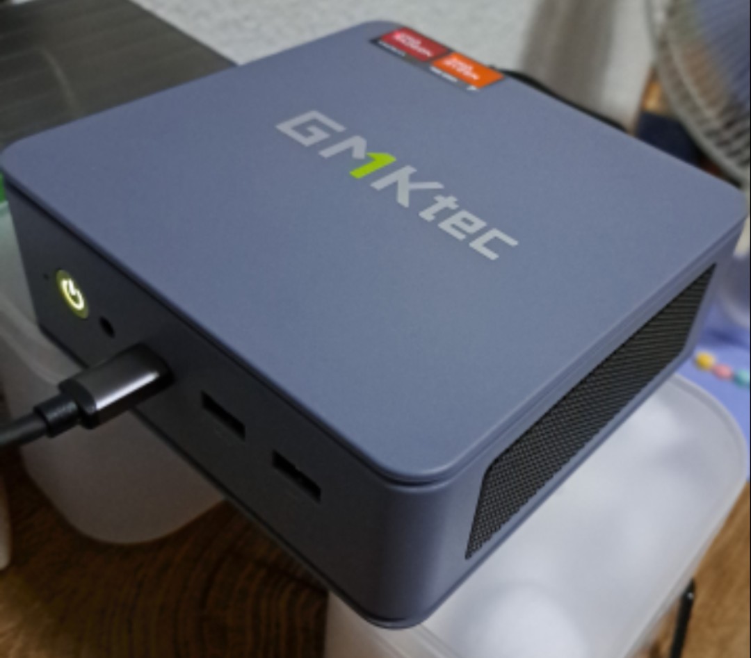 GMKtec MINI PC K6 AMD Ryzen 7 7840HS USB4.0 DDR5 5600Mhz SSD GMKtec MINI PC K6 AMD Ryzen 7 7840HS USB4.0 DDR5 5600Mhz SSD